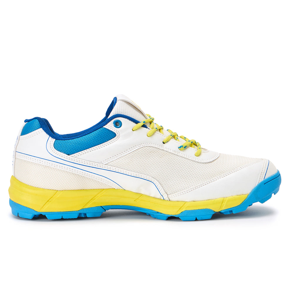 TurfPro Cricket Shoes - Neon-Green – Boldfit